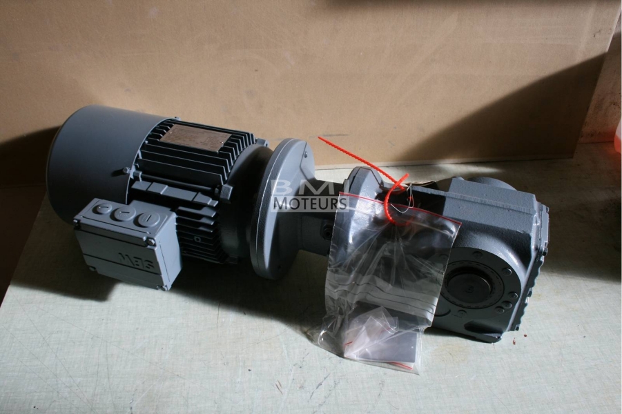 KA47/TAM90DTL4/BMG/HR